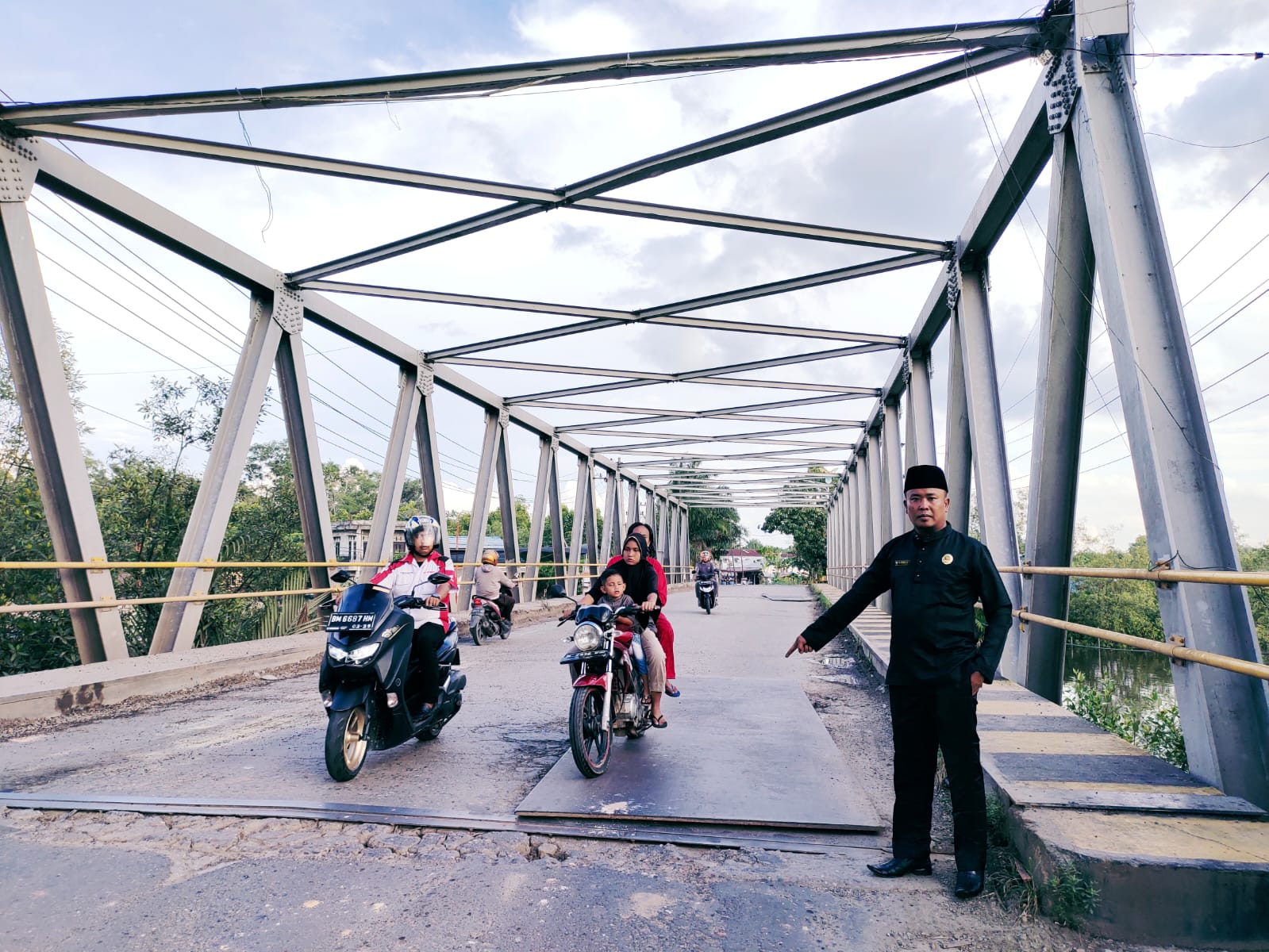 Datuk Amin Sebut Jembatan Sungai Mesjid Mengancam Nyawa Pengendara ...